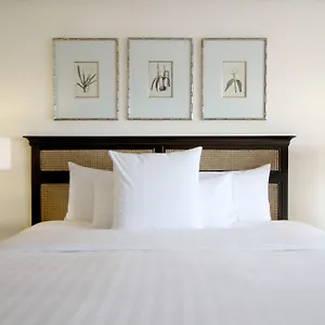 Midas Hotel And Casino Pasay: 4 star Hotel with a Minimum Price 4057PHP ...